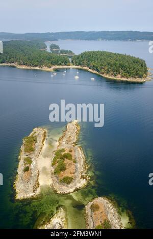 Pirates Cove Marine Provincial Park, De Courcy Island, British Columbia ...