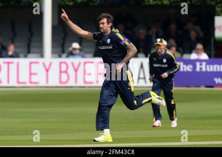 Reece Topley of Hampshire during Essex Eagles vs Hampshire, Royal ...