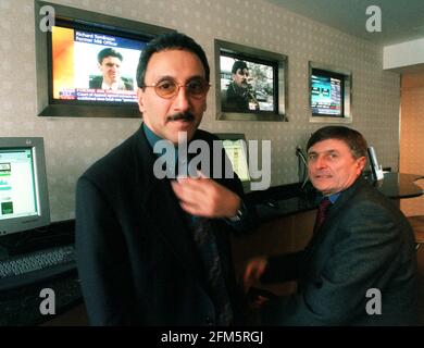 ANNOUNCEMENT OF STRATEGIC AGREEMENT JANUARY 2001 BETWEEN IMAGINATION ...