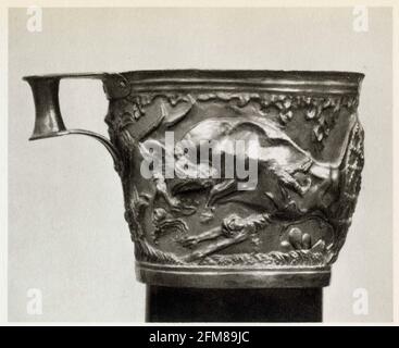 National Museum of Athens. Vaphio goblet-hunting for wild bulls Stock ...