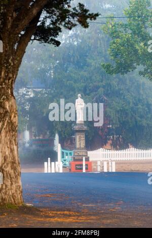 Australian army slouch hat with World War II campaign medals with Happy ...