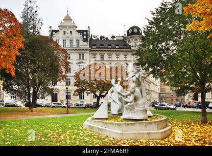 Antonio Vivaldi Monument Statue Park Votivpark Vienna Stock Photo - Alamy