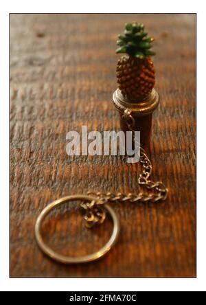 Fran Beauman interiors in her flat in Londonpic David Sandison 23/12 ...