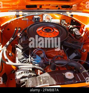 A 440 Chrysler Engine Stock Photo - Alamy