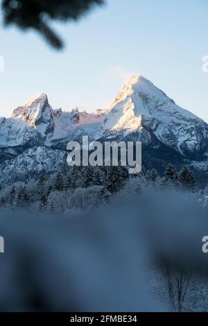 Watzmann massif at sunrise in winter, Berchtesgaden, Berchtesgaden ...