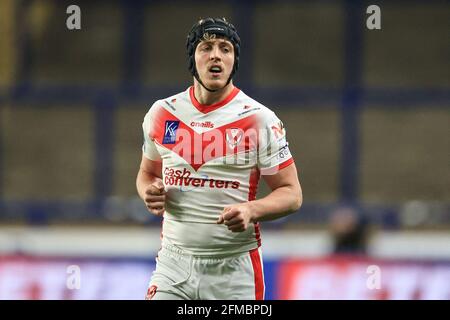 Aaron Smith (19) of St Helens celebrates his try Stock Photo - Alamy