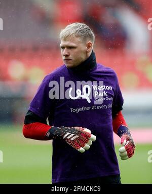 Aaron Ramsdale of Sheffield Utd during the Premier League match at ...