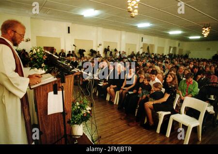 Zimbabwe Farmers Unrest April 2000 Memorial service to murdered white ...