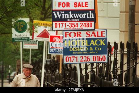 For Sale signs in Islington North London April 1999 Stock Photo - Alamy