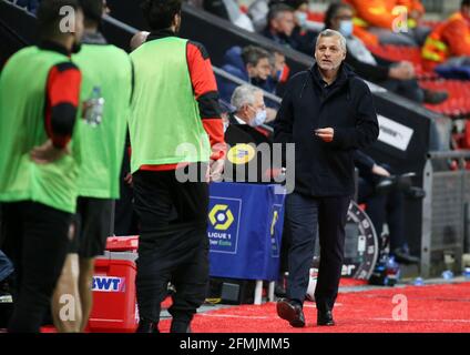 Coach Bruno Genesio during the Ligue 1 football (soccer) match Paris ...