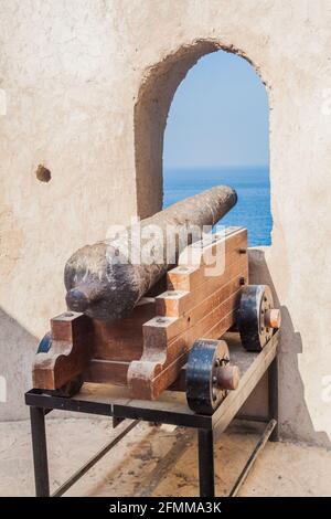 Old cannon in a portuguese watchtower in Muscat, Oman Stock Photo - Alamy