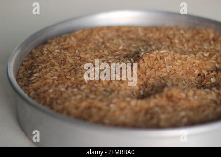 Adulterated Kerala red rice mixed with cheaper white rice. Kerala red ...