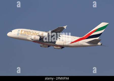 An Emirates Airbus A-380 in flight Stock Photo - Alamy