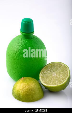 Plastic lime juice container with cap open Stock Photo - Alamy