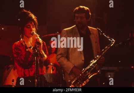 Riff-Raff Year : 1991 UK Director : Ken Loach Ricky Tomlinson, Robert ...