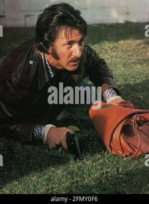 STRAIGHT TIME, Dustin Hoffman, 1978, handcuffed to a bed Stock Photo ...