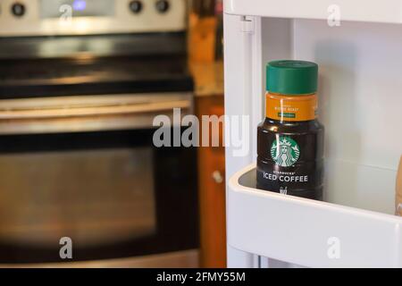 Starbucks Iced coffee Stock Photo - Alamy