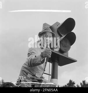 Crooks in Cloisters (1964) Davy Kaye, Barbara Windsor, Date: 1964 Stock ...