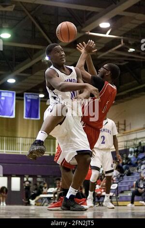 HAMMOND, UNITED STATES - Feb 10, 2018: Indiana fall men's basketball ...