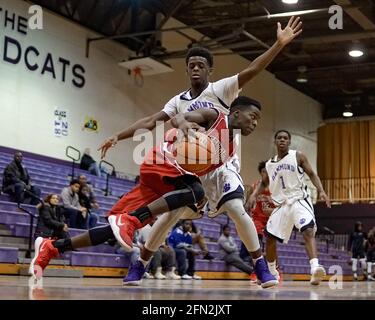 HAMMOND, UNITED STATES - Feb 10, 2018: Indiana fall men's basketball ...