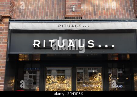 Rituals storefront with the company logo Stock Photo - Alamy