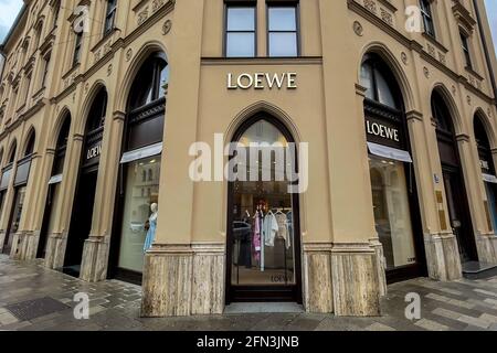Loewe store sign in Munich town center Stock Photo - Alamy