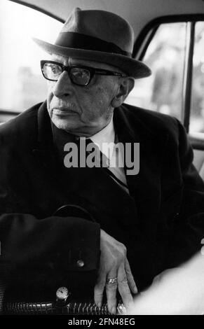 IGOR STRAVINSKY Russian composer in Vencie with his wife Vera de Bosset ...