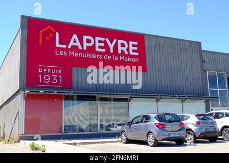 A shop sign of Lapeyre store on April 27, 2020 in Paris, France.Photo ...
