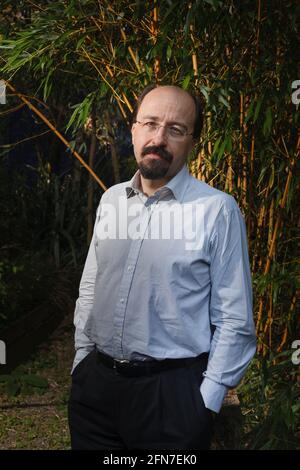 Bill Emmott - Author and editor of The Economist Stock Photo - Alamy