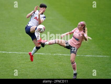 Tottenham Hotspur's Ashleigh Neville (left) and Chelsea's Alyssa ...