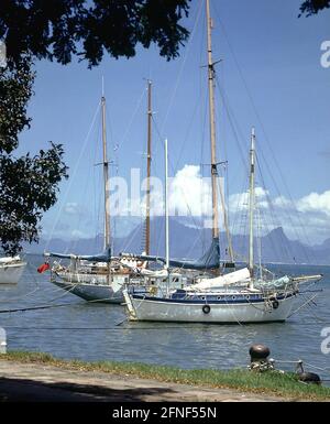 Polynesia - Tahiti - Papeete. Sailing ships in the harbor Stock Photo ...