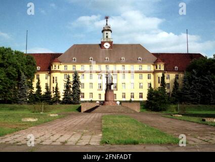 Statue of Lenin in front of former historical barracks in Wünsdorf ...