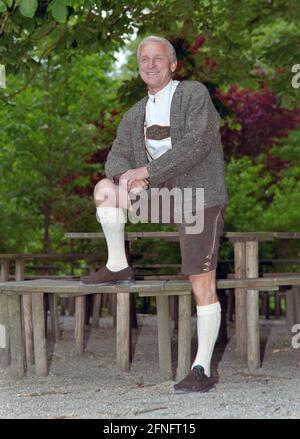 Giovanni Trapattoni, coach at FC Bayern Munich. [automated translation ...