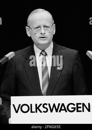 Carl HAHN , Chairman of the Board of Management of Volkswagen AG ...
