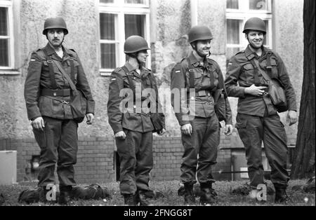 Germany, Stahnsdorf, 11.10.1990. Archive-No.: 21-05-35 2.Motorized ...