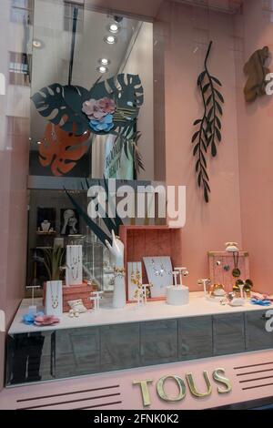 The Tous jewelry store in Rockefeller Center in Midtown Manhattan in ...