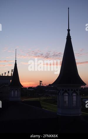 Churchill Downs Tuesday April 27 Stock Photo - Alamy