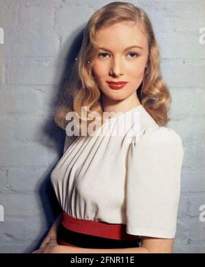 VERONICA LAKE (1922-1973) American film actress about 1943 Stock Photo ...