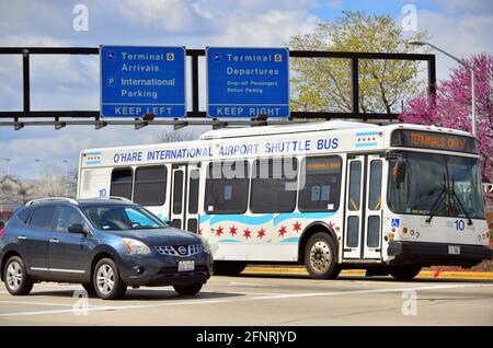 TRANSPORTATION Chicago Illinois Airport shuttle train O Hare ...
