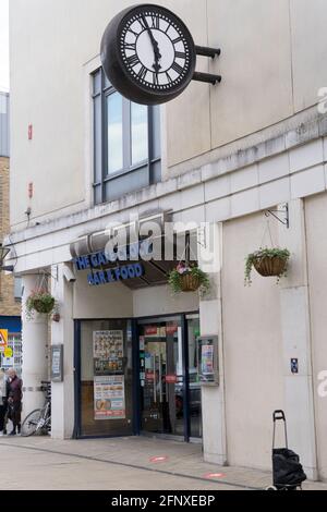 The Gate CLock BAR & FOOD Stock Photo - Alamy