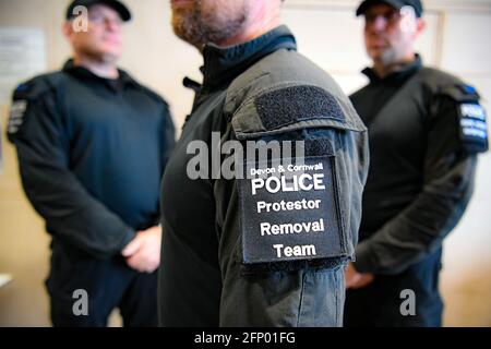 Members of Devon and Cornwall Police Protestor Removal Team and Police ...