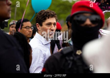 Minneapolis Mayor Jacob Frey speaks during a press conference outside ...
