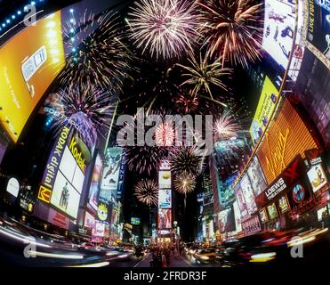 2005 HISTORICAL TIMES SQUARE MIDTOWN MANHATTAN NEW YORK CITY USA Stock ...