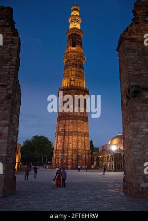 Entrance gate of the Qutub Minar in New Delhi, India Stock Photo - Alamy