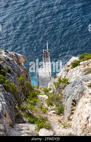 Weir's Cove on Kangaroo Island, South Australia, with the Remarkable ...