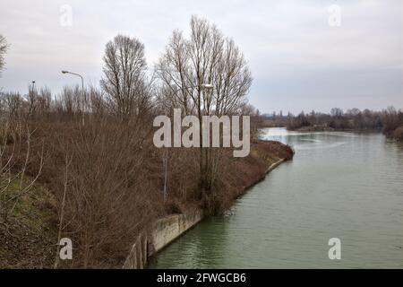 River in the italian countryside in winter Stock Photo - Alamy