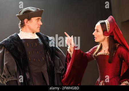 Ben Miles (Thomas Cromwell), Lydia Leonard (Anne Boleyn) in WOLF HALL ...