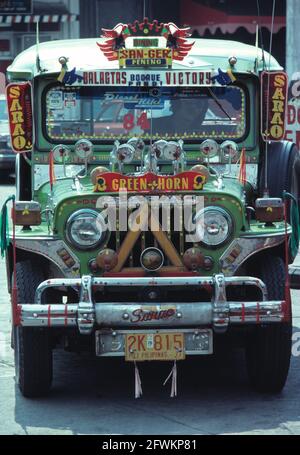 Jeepney public transport Manila Philippines Stock Photo - Alamy