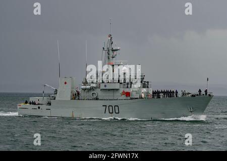 Canadian Navy Kingston class patrol Vessel HMCS Whitehorse (MM 705 ...