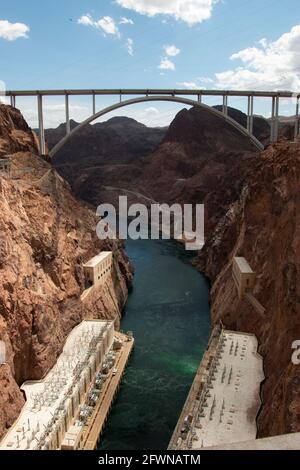 A view from the top of the Hoover Dam located in Nevada next to the sea ...
